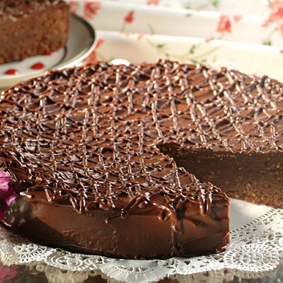 Pastel Francés de Chocolate y Avellanas | TOLL HOUSE®