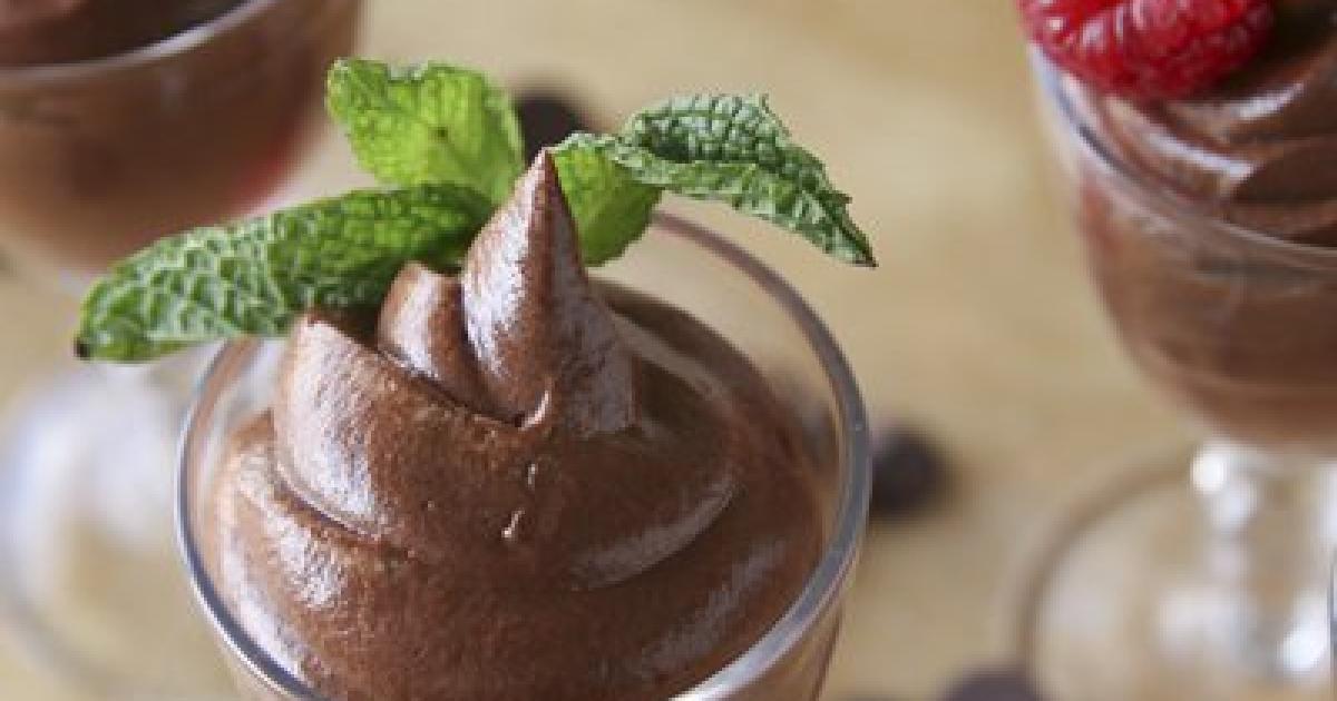Dark Chocolate Raspberry Mousse Delights | NESTLÉ® TOLL HOUSE®