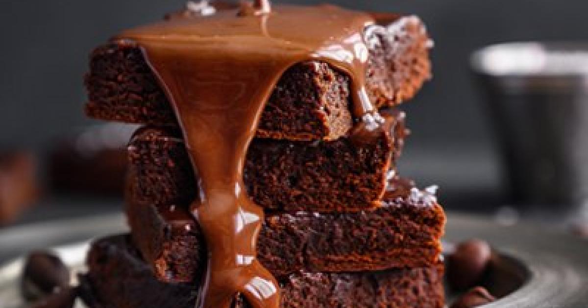 Glazed Semi-Sweet Chocolate Brownies | Very Best Baking