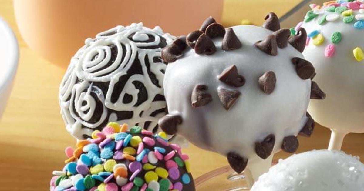 Red Velvet Cake Pops Recipe | NESTLÉ® TOLL HOUSE®