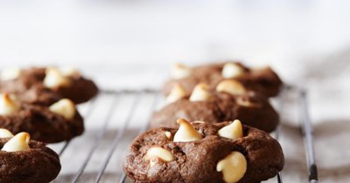 White Chip Chocolate Cookies