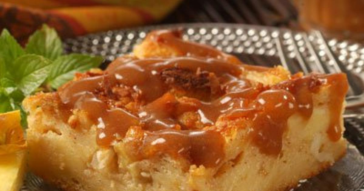 Costa Rican Pineapple Bread Pudding with Rum Sauce | CARNATION® MILKS