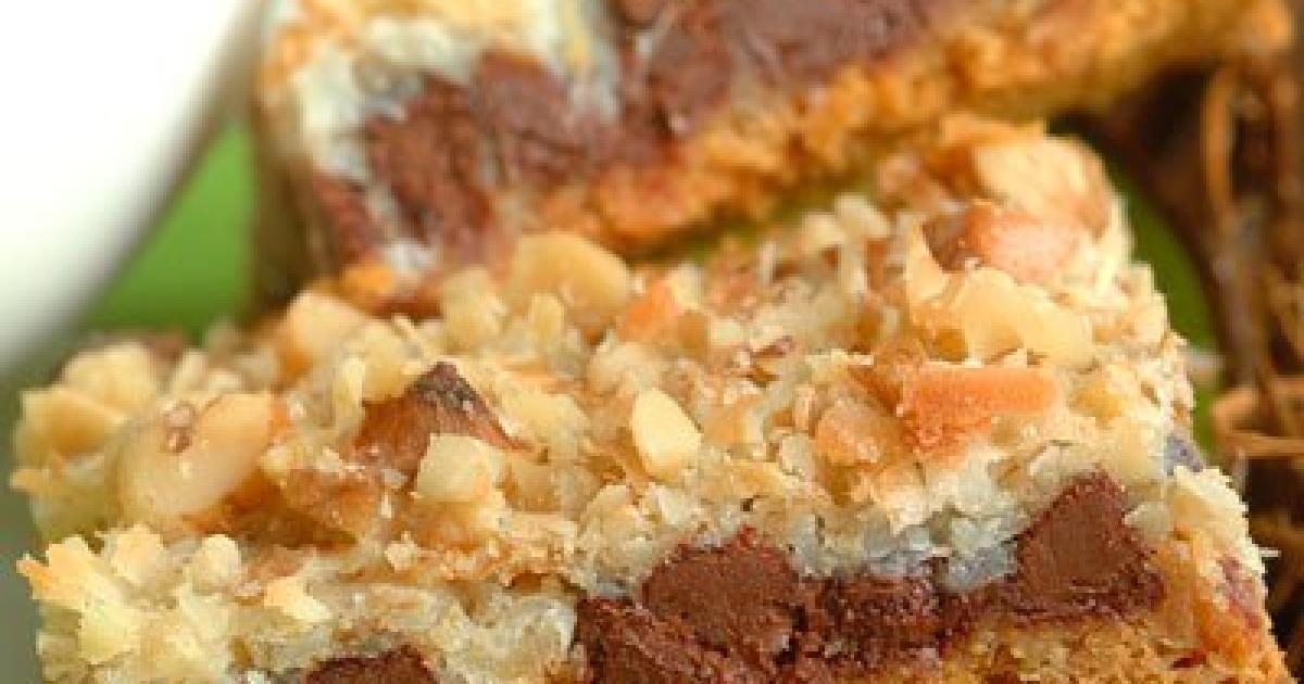 Outrageous Cookie Bars | NESTLÉ® TOLL HOUSE®