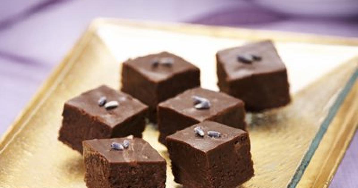 Lavender Chocolate Fudge | NESTLÉ® TOLL HOUSE®