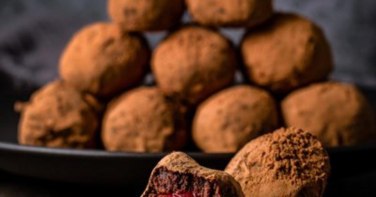 Chocolate Cherry Truffles | Very Best Baking