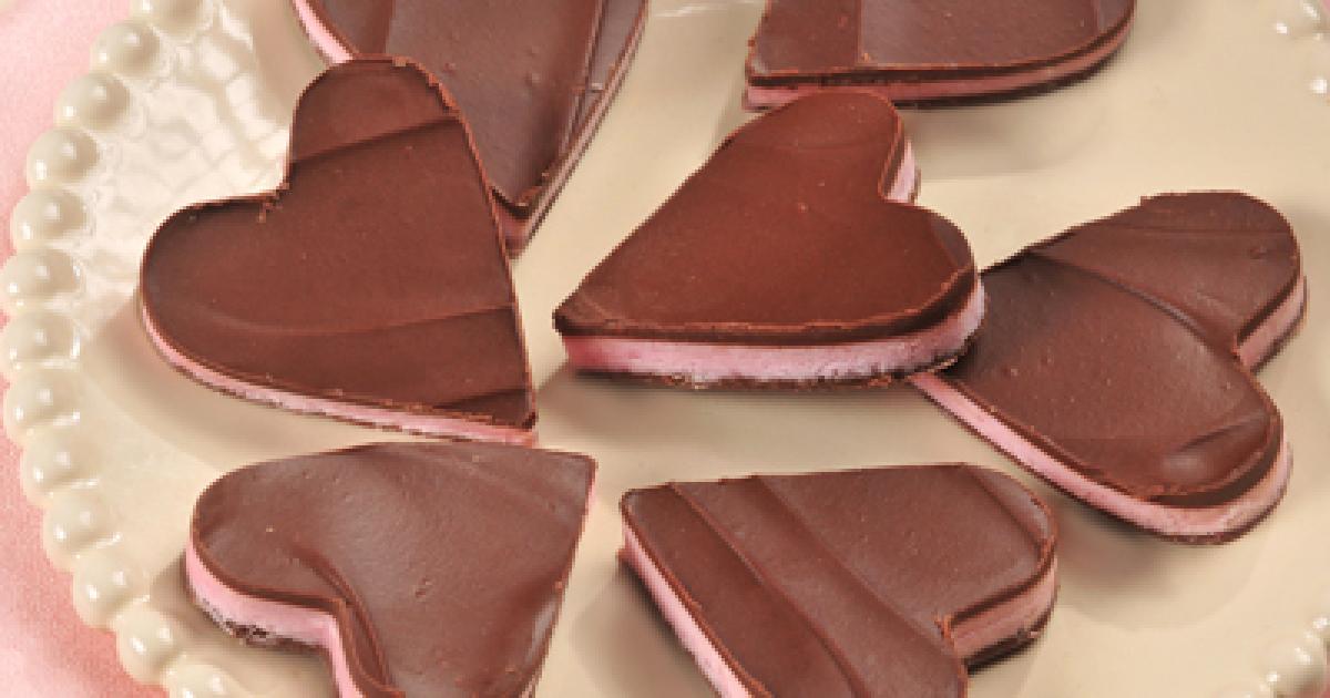 Chocolate-Mint Heart Fancies | Very Best Baking