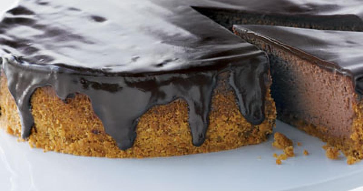 Doubly Decadent Dark Chocolate Cheesecake | Very Best Baking